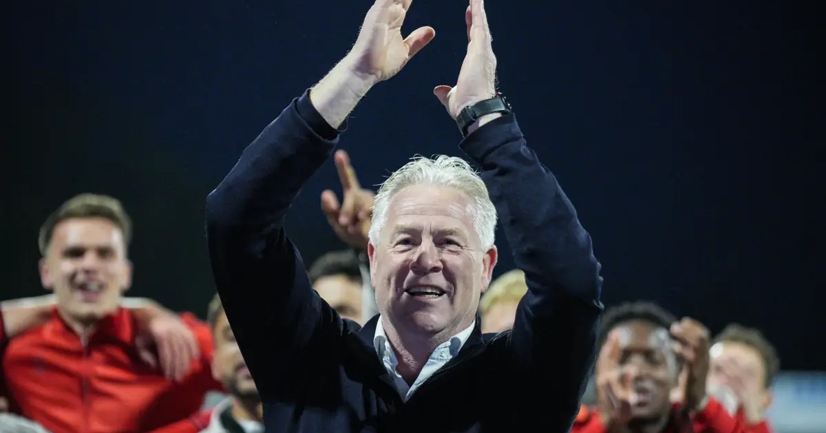 Peter Maes openhartig over 'Propere Handen' en zijn toekomst als trainer - Voetbalnieuws ...