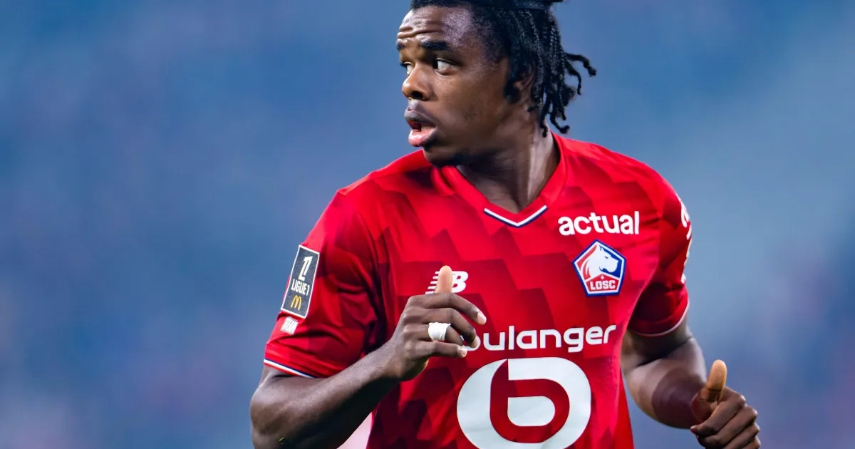 Eerste echte domper voor Nathan Ngoy (ex-Standard) bij Lille - Voetbalnieuws | Voetbalkrant.com