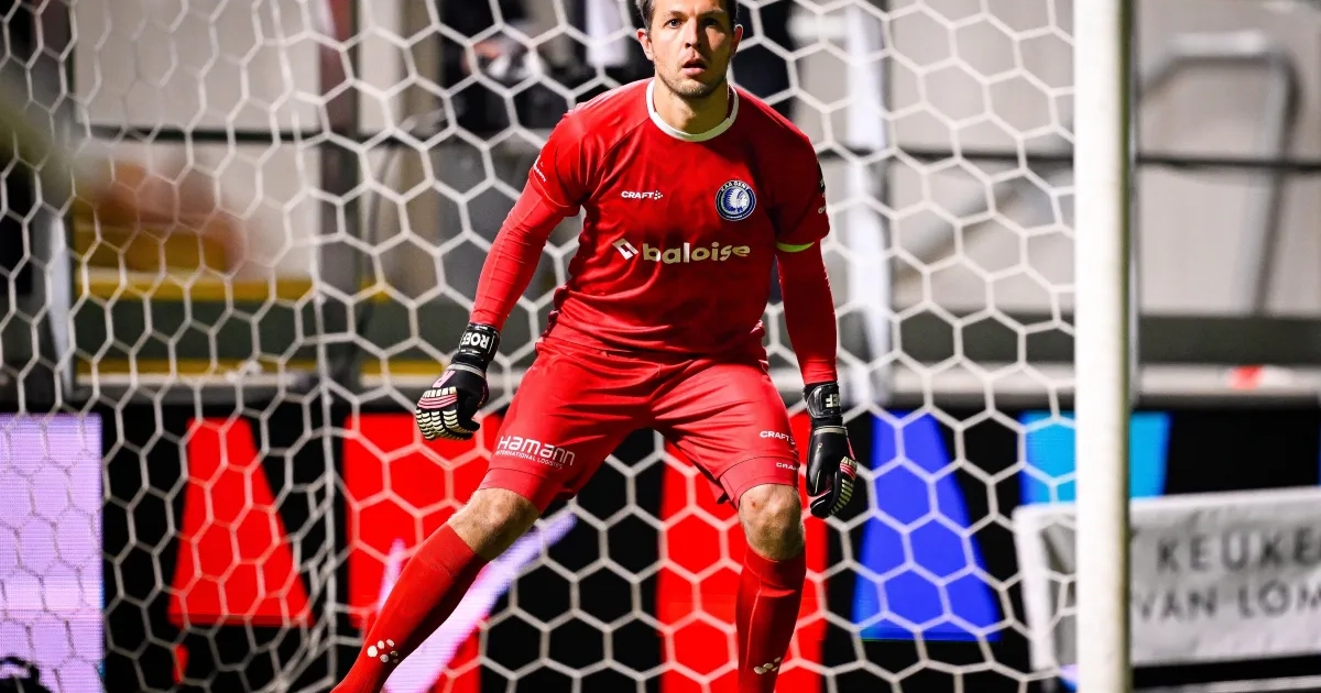 Davy Roef veruit beste man bij KAA Gent en legt het grootste probleem ...