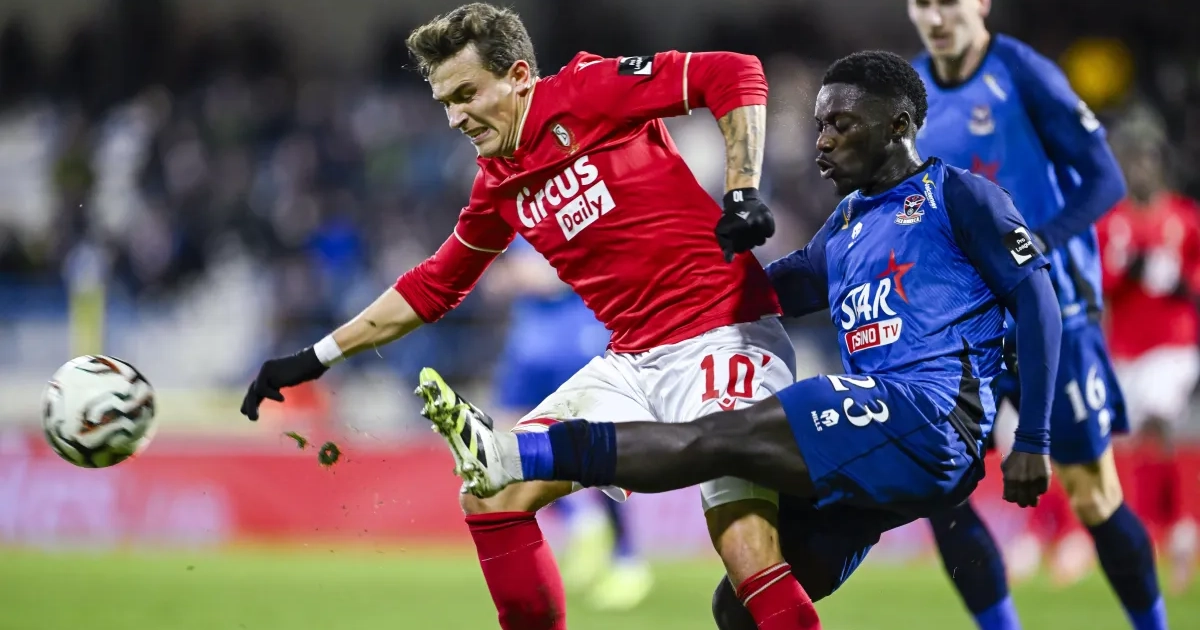 Hier maakt hij zich niet populair mee: Standard-speler Ayensa doet opvallende uitspraak over ...